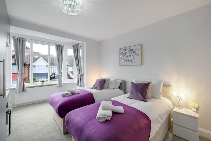 3bed/2 Parking/pet Friendly/rear Garden/fast Wifi - Harrow