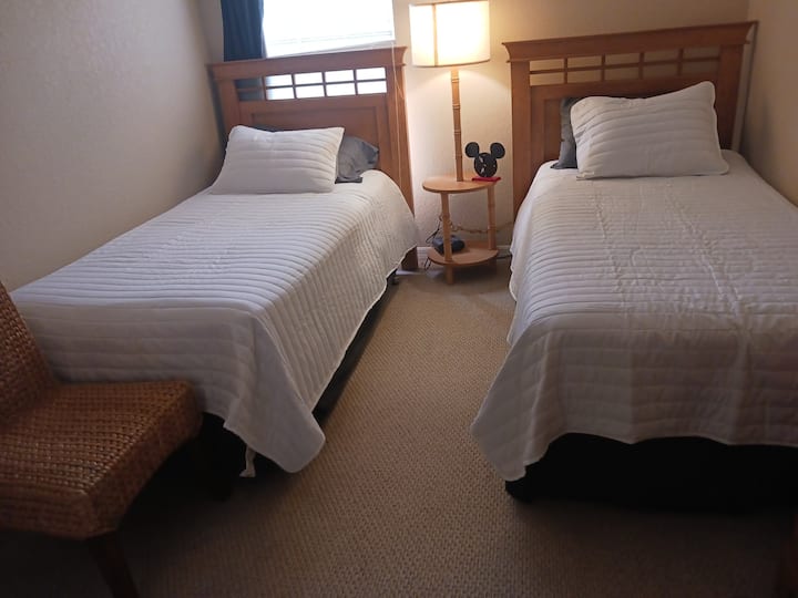 2 Nice Beds Close Disney - Kissimmee, FL
