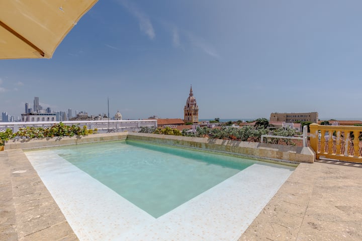 Charming Colonial Duplex In Cartagena - Cartagena