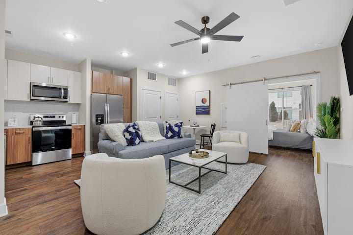 Elegant Retreat | Walk To The Gulch & Broadway - Belmont University, Nashville