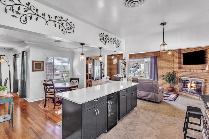 Mountain View Retreat! - El Paso, TX