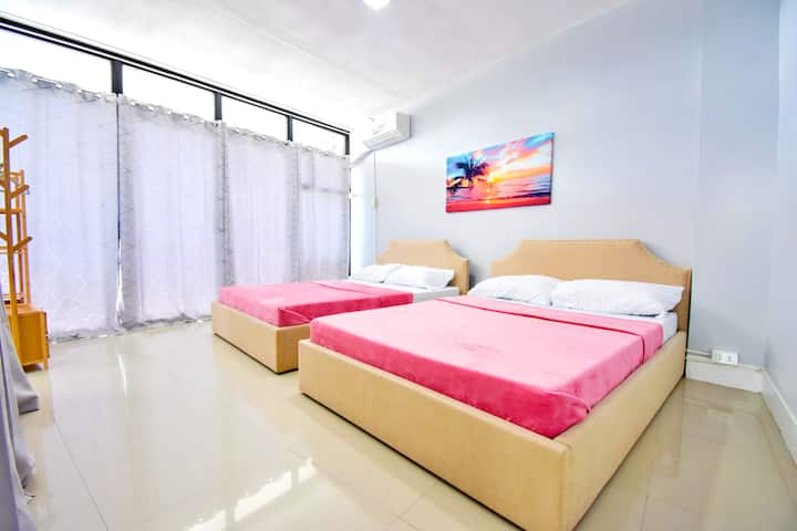 Charming 4bedroom Apt, On The Beach,  Sleeps 11 - Long Beach Island, NJ