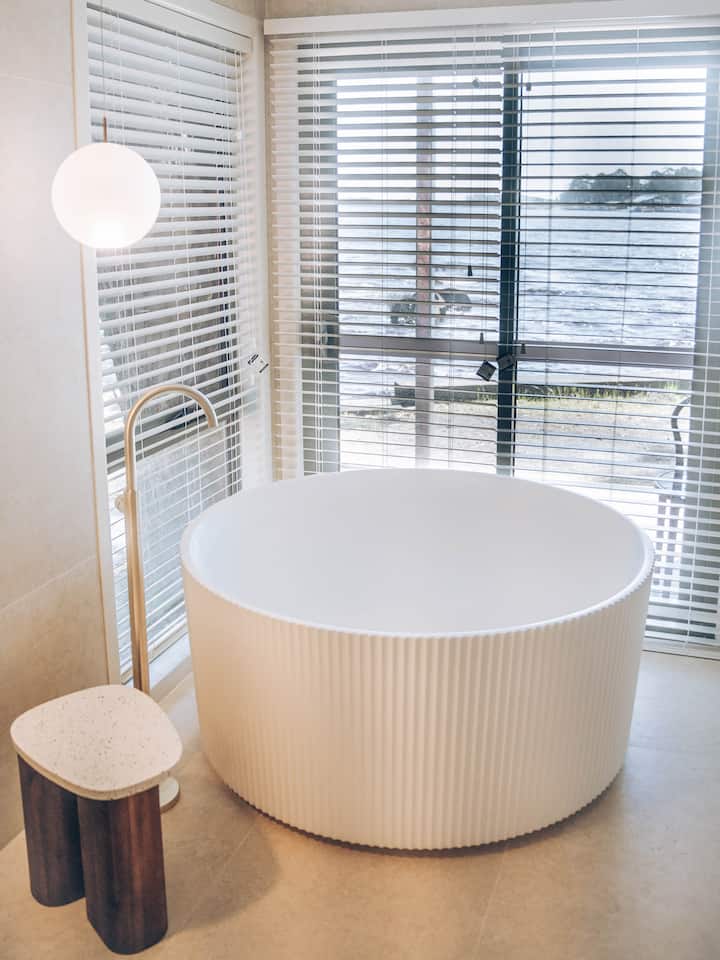 Maugean Suite - Strahan