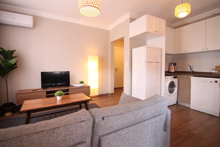 Bright & Modern 1-bed Apartment - Beykoz