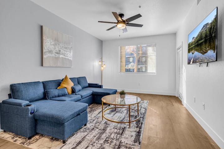 Chic 1br|right Next To Stadium & Westgate|pool+gym - Glendale, AZ