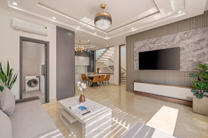 New Villa 5br Full Ac Quite -Rooftop Pool- Bida - Da Nang, Province, Vietnam