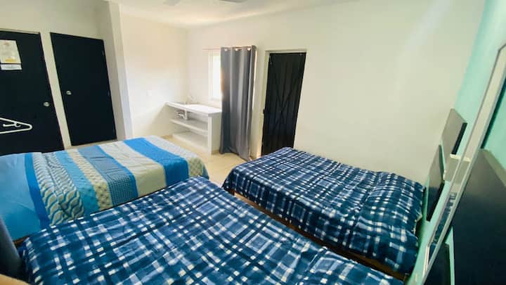 Habitación Para 6 Personas En Acapulco - Acapulco