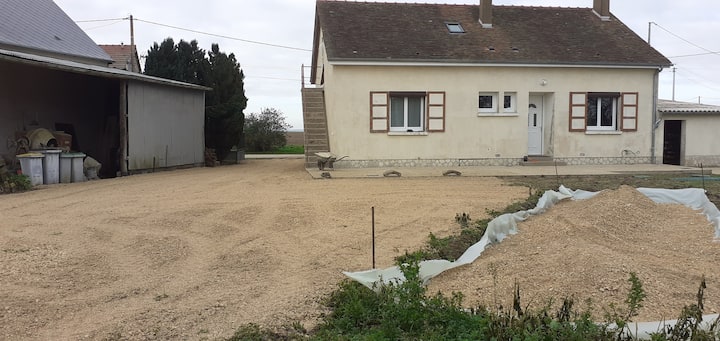 Gîte De La Pompe à Saumeray - Bonneval