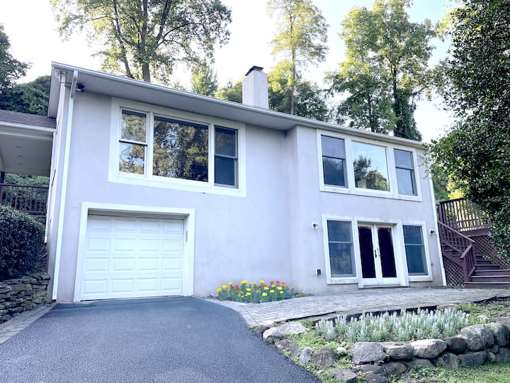 Hillside Sanctuary - Nyack, NY