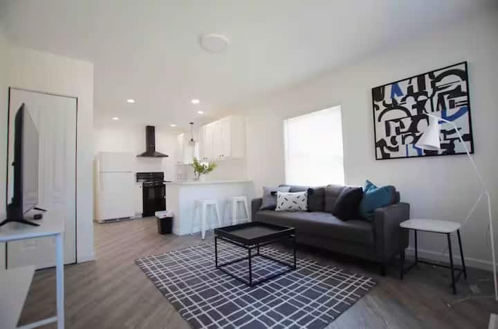 Morning Glory - Cozy Apt In Downtown Lexington - Lexington, KY