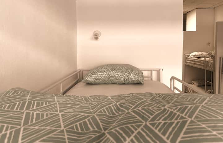 Hostal Valencia - Manises