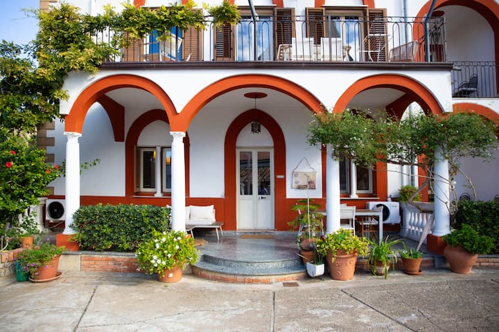 Solemar Sicilia - Villa Caterina - Iris - Cefalù