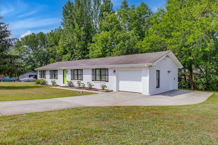 Cozy 4-bed Home In Marietta, Ga - Kennesaw, GA