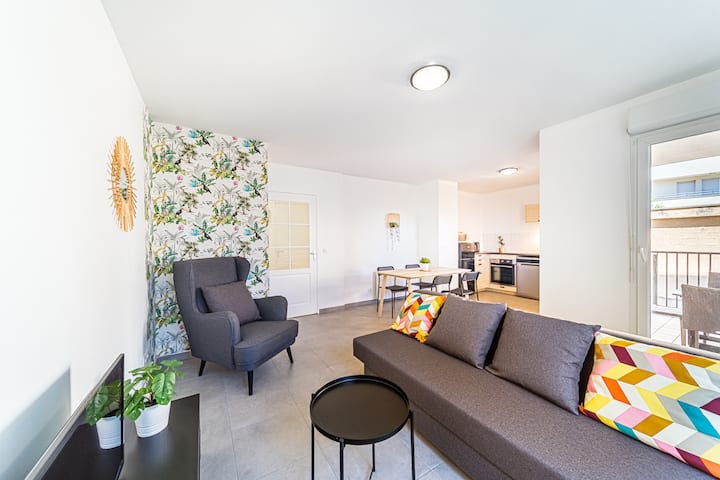 T2 à 10 Min à Pied Du T3 Gare Villeurbanne -Garage - Vaulx-en-Velin