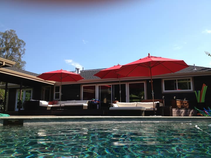 One Of A Kind Luxury Villa. - San Anselmo, CA
