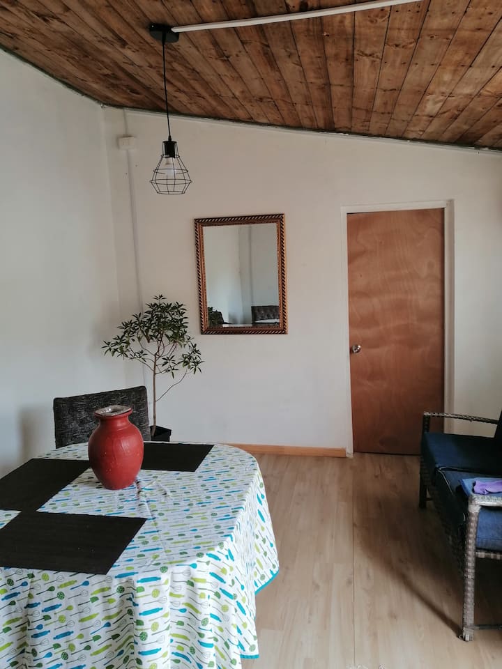 Arriendo Casita Del Fondo. - Quintero