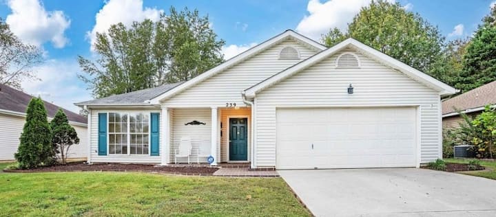 Sweet Home Retreat-3br-pet-friendly/ Walking Trail - Huntsville, AL