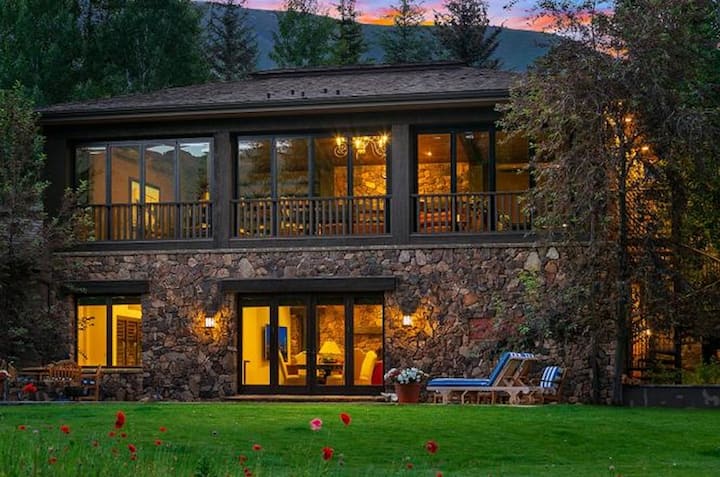 Villa Fleuve: Retreat House - Sun Valley, ID