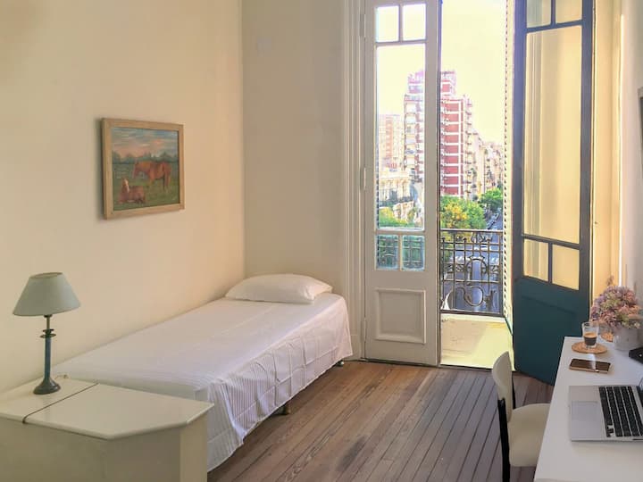 Room + Balcony & Panoramic View - Argentine