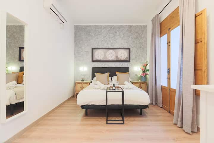 Luxury And Spacious Suite At Sagrada Familia - Barcelona