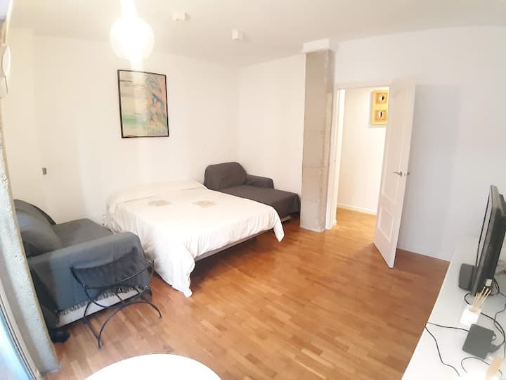 Habitación En Plaza Cruz Roja - Murcia