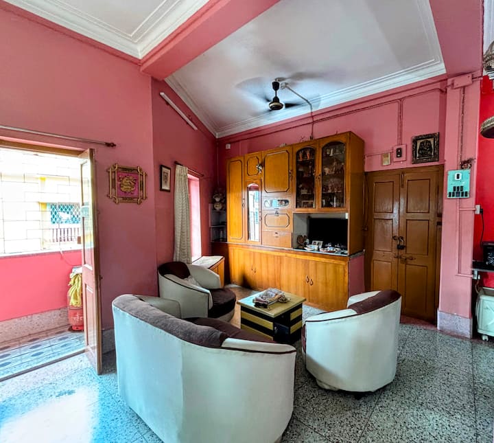 Furnished 2bhk Near Dum Dum Metro - Calcuta