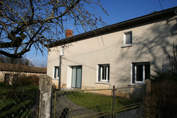 Location Des Longères - La Vallée Des Singes