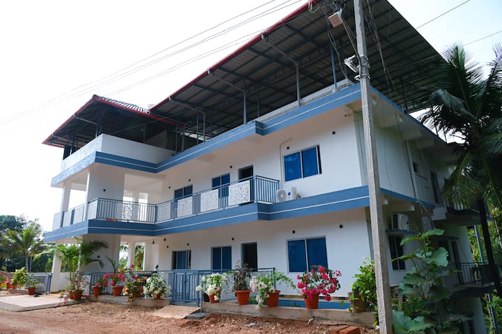 Deluxe Room @ Joy Villa Homestay - Honnavar - Honnavar