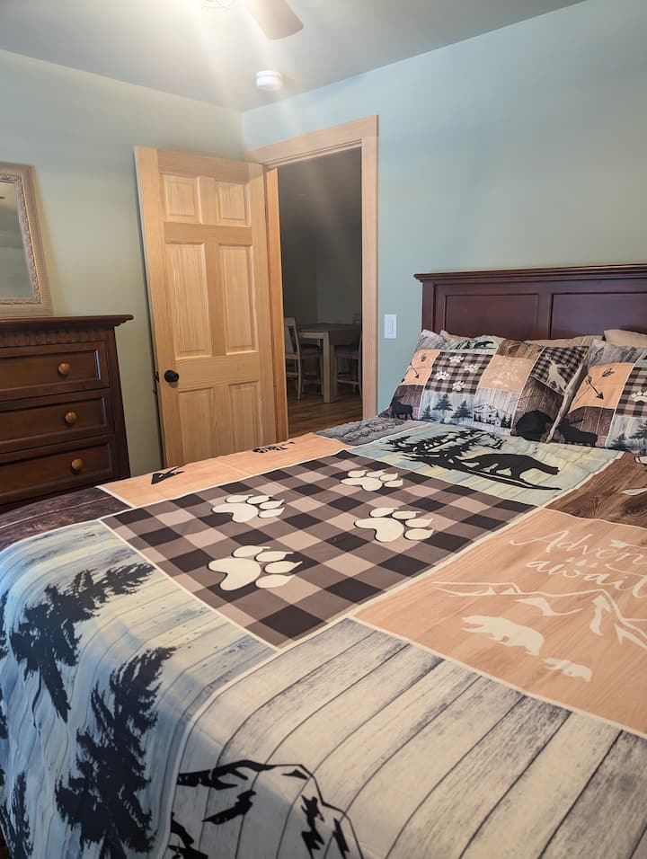 Pittsburg Furnished 1 Bedroom - Lake Francis State Park, Pittsburg