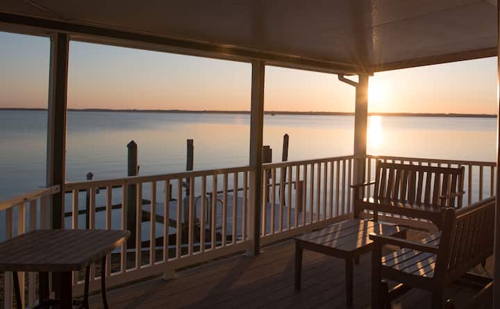 Amazing Sunsets!  Sandbridge Waterfront/back Bay - Virginia Beach, VA