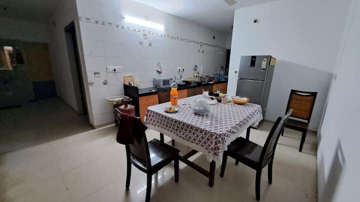 Bestwayxp - Live It Up! (Pools + Jacuzzi + Wifi) - Ahmedabad