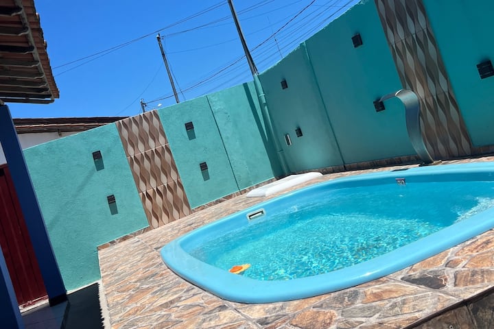 Casa Com Piscina. - Caravelas