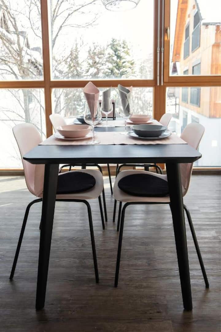 Studio Obsidian | Balcony & Mountain View - Kranjska Gora