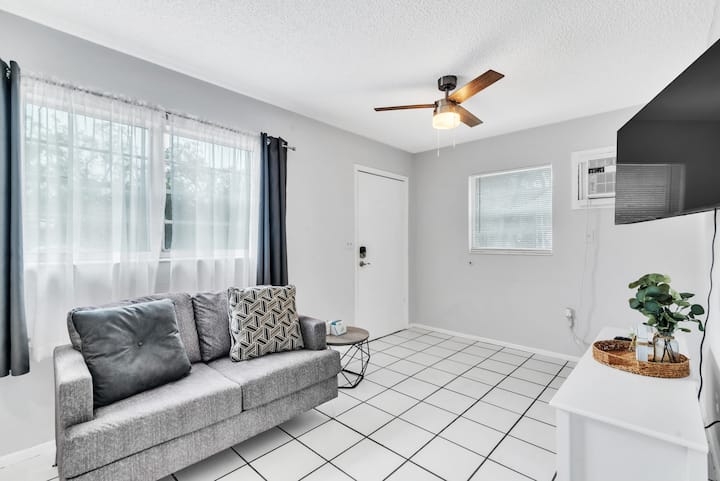 340 - 1 Bedroom/ 1 Bath In Dunedin - Dunedin, FL