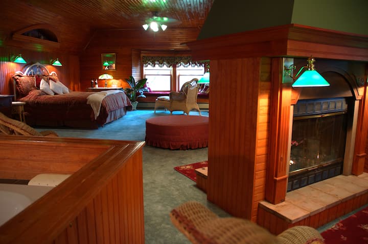 Suite X - Bayfield, WI