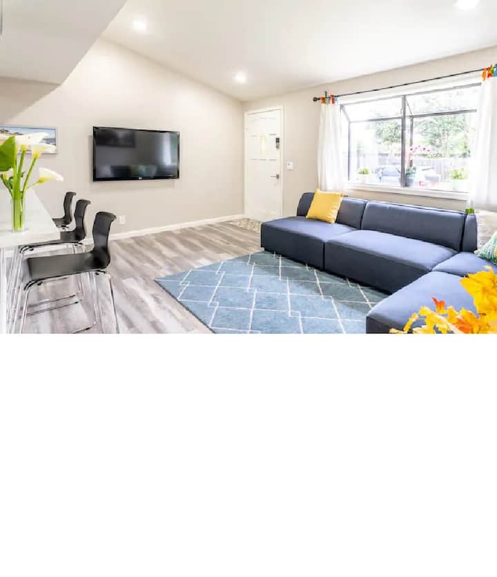 2 Bedrooms, 1 Bath, Kitchen, Private Space For 4 - Palo Alto