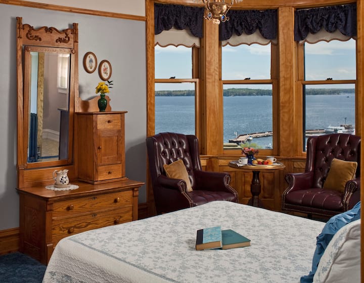 Tower Room - Bayfield, WI