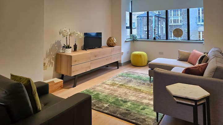 Spacious 3-bedroom Mews In Prime Dublin Location - Dublín