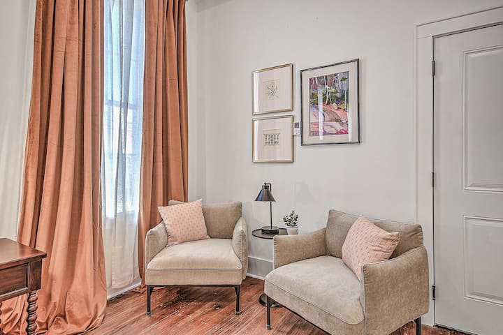 Historic Hattie House Suite - King - Abingdon, VA