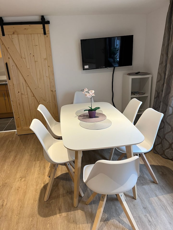 Ferienwohnung / Monteurswohnung - Bad Lippspringe