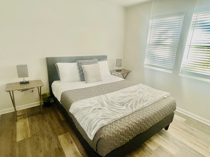 Cozy Corner 1b Apt (2) - Winston-Salem, NC