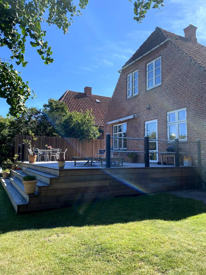 Skøn Villa I Midten Af Roskilde - Denmark