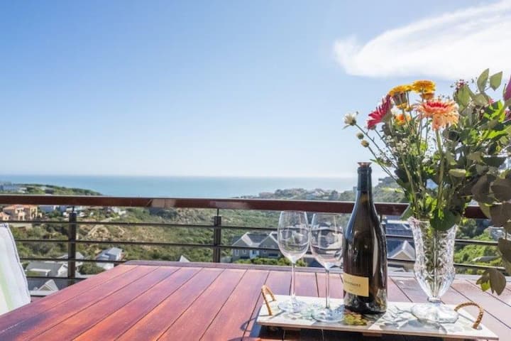3onpacific
Luxury Rooms, Ocean Views, Solar Power - Sedgefield