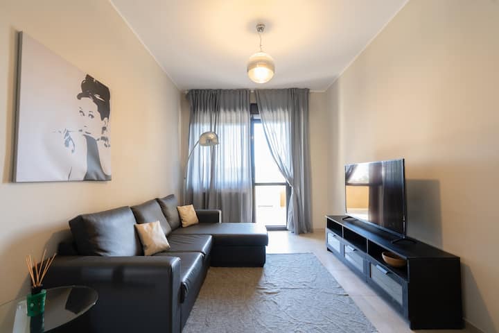 Trani With View: Roomy Apartment With Balconies - Trani