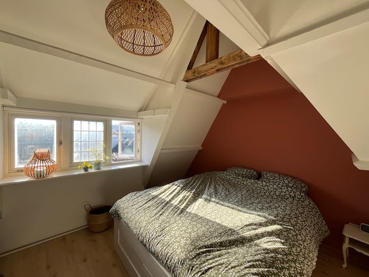 Sfeervolle Moderne Bovenwoning - Groningen