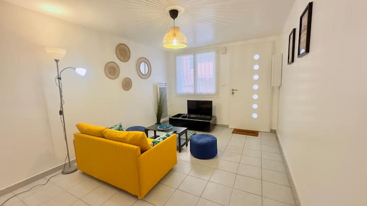 Centre Duplex 2 Chambres, Patio - Montpellier