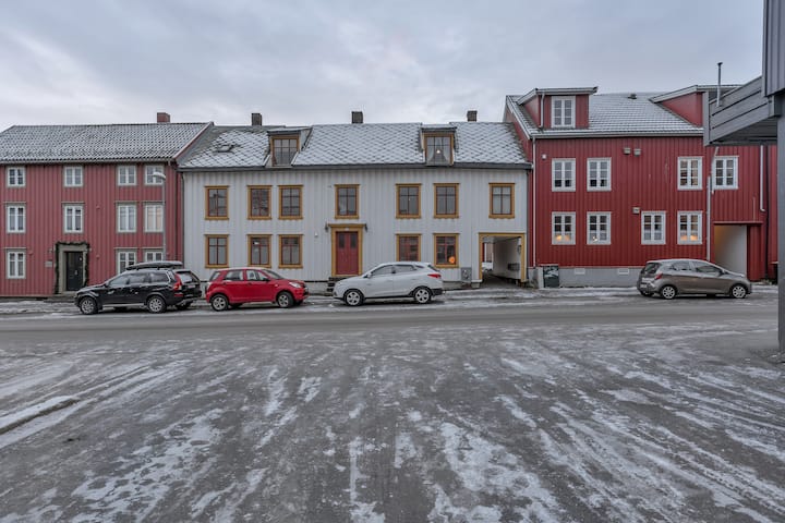 Koselig Leilighet I Gammelbyen - Tromsø