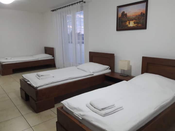 Trojlôžková Izba - Senec