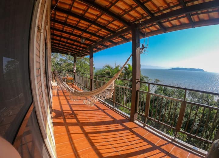 Casa Com Piscina Frente Mar - Florianópolis