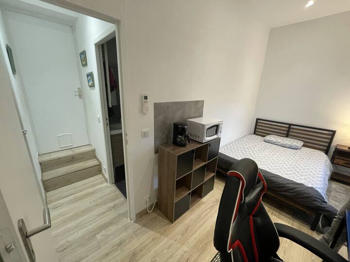 Chambre En Maison Individuelle - Villeneuve-lès-Maguelone